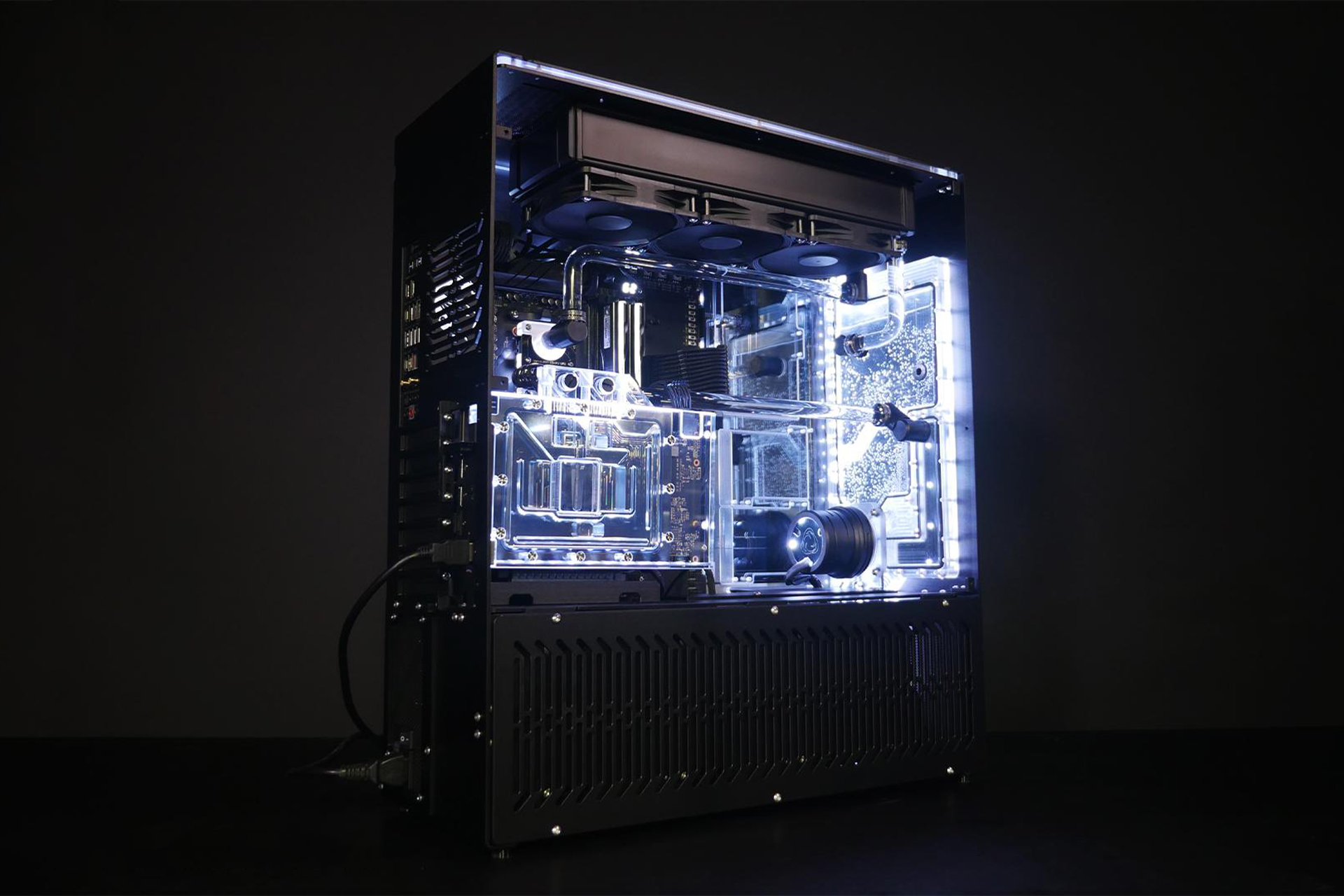 Stream-M - Singularity Computers Gallery